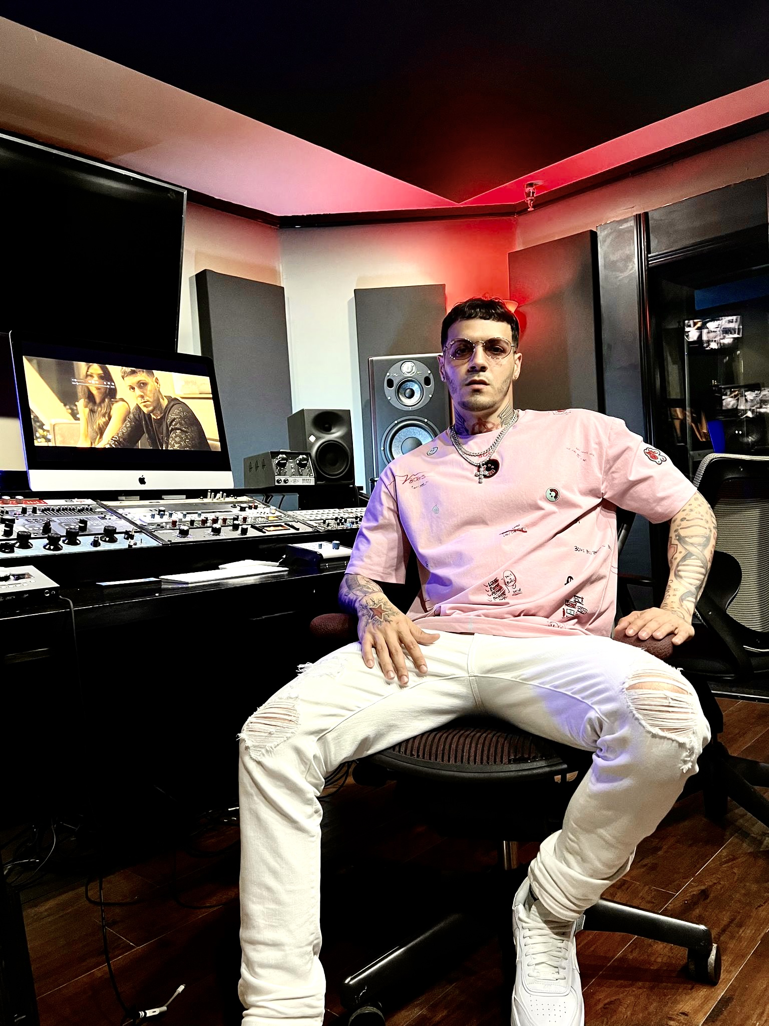 Cuban Music Innovator Umbe B Captivates Listeners With Chilling ...