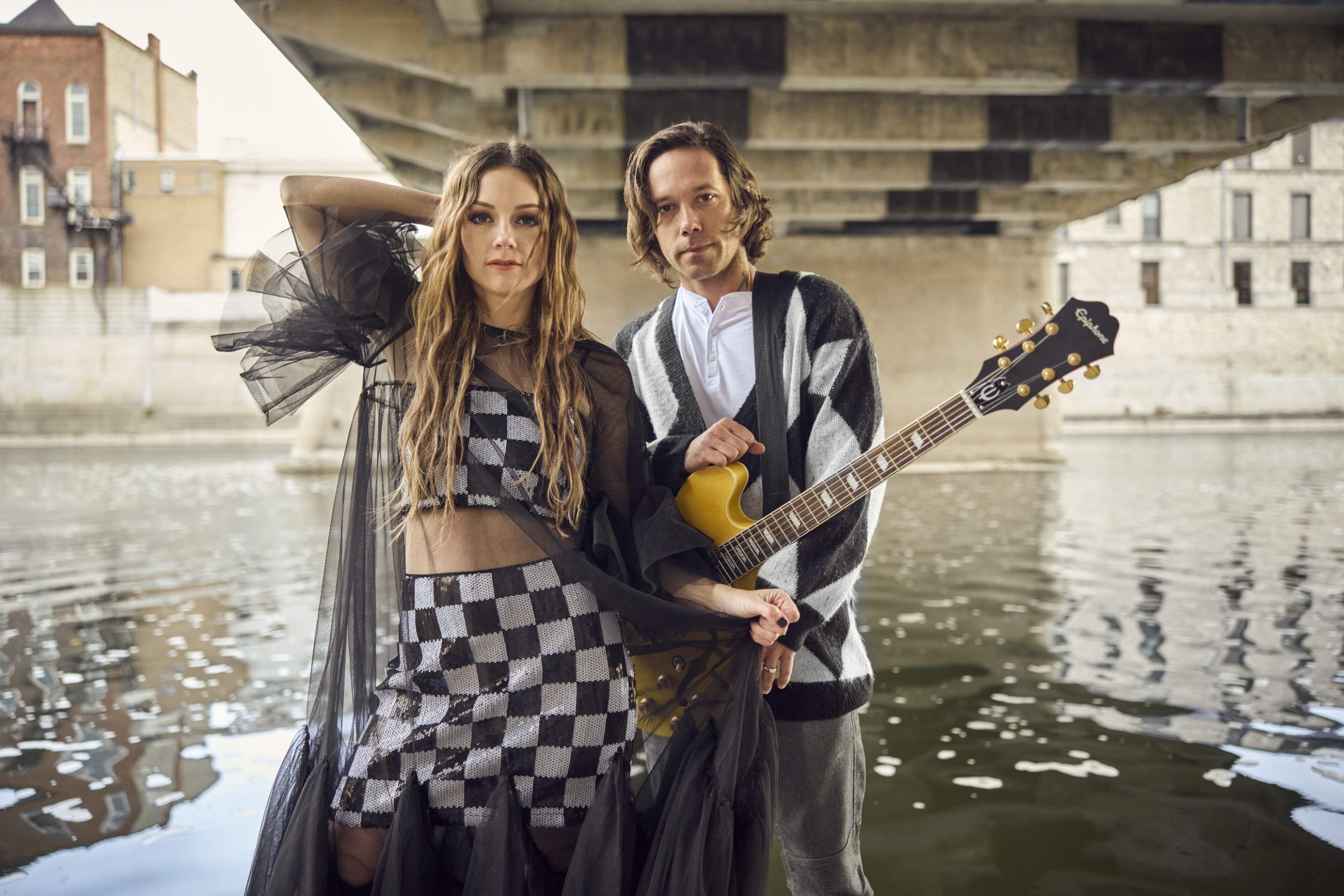 The Wandering Off Captures Attention With “Hey There” - Record World