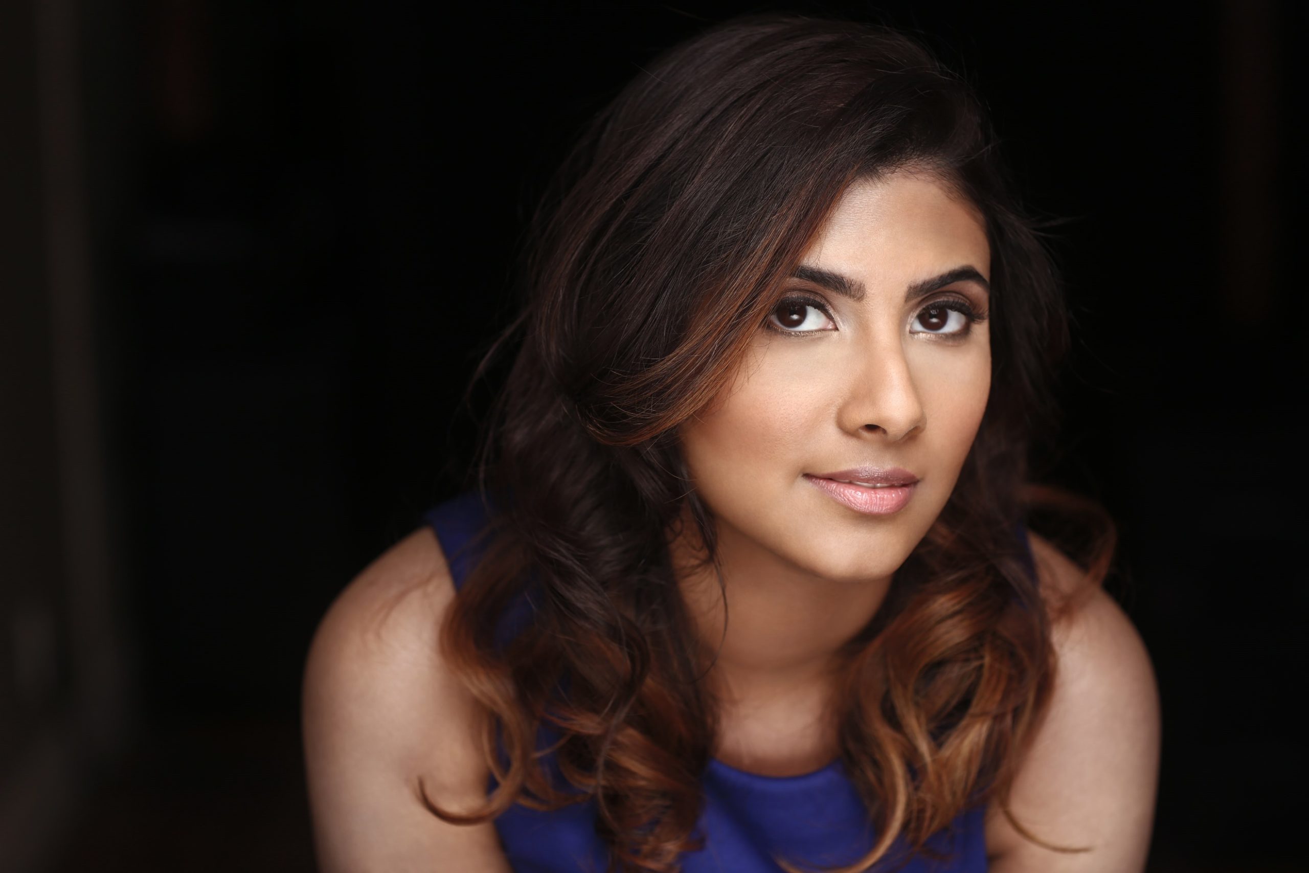 Jessica Chaz Releases Hopeful, Wistful Acoustic Version of Her Single ...