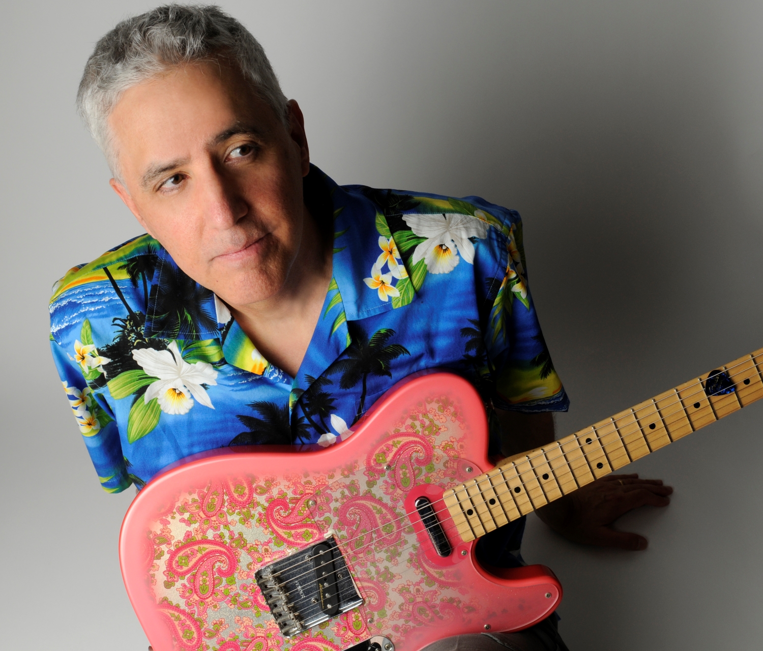 Terry Gomes Releases Eeza Gomes - Record World