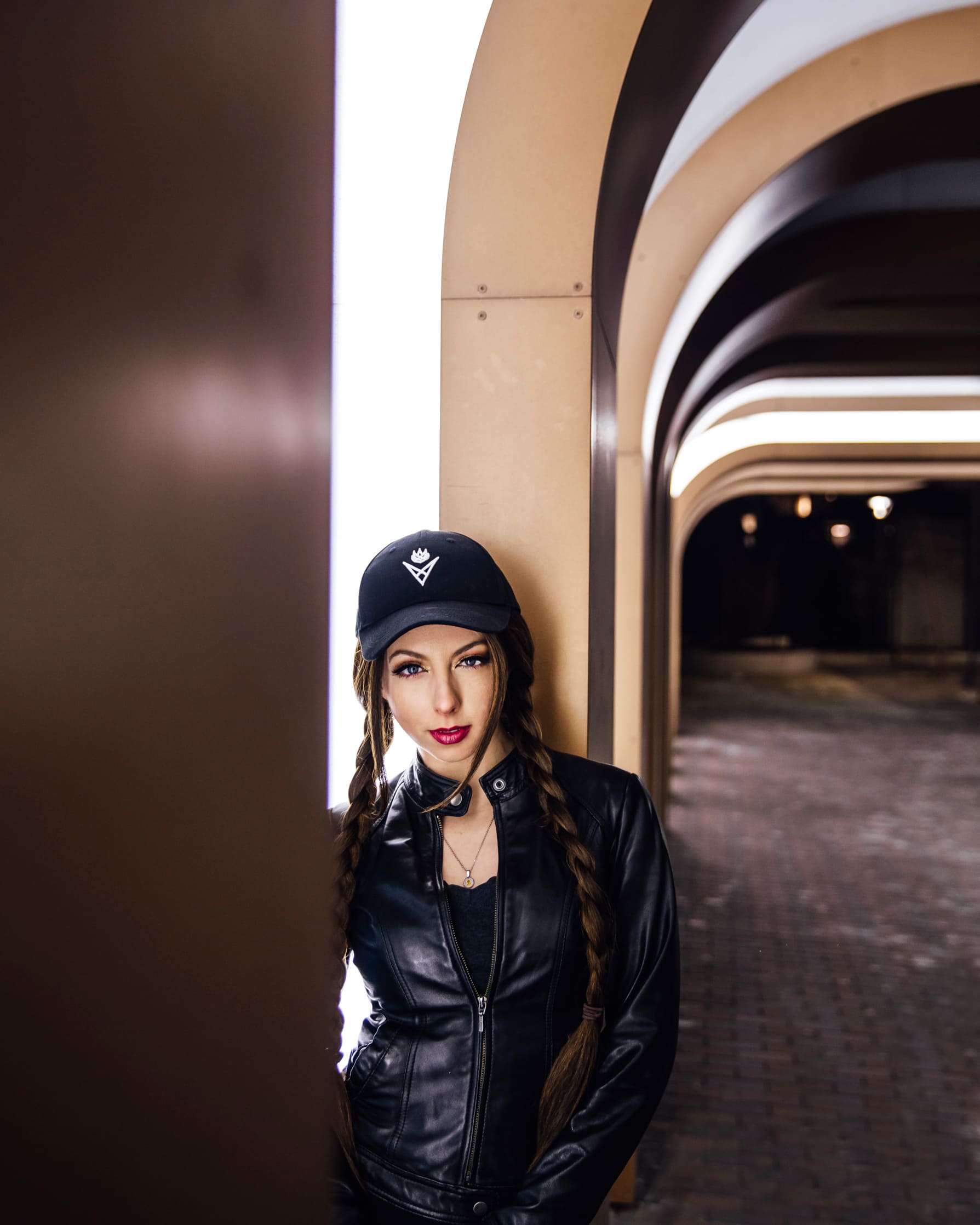 Toronto DJ/Singer/Songwriter Flavia Abadía Trades Florals For Fun On ...