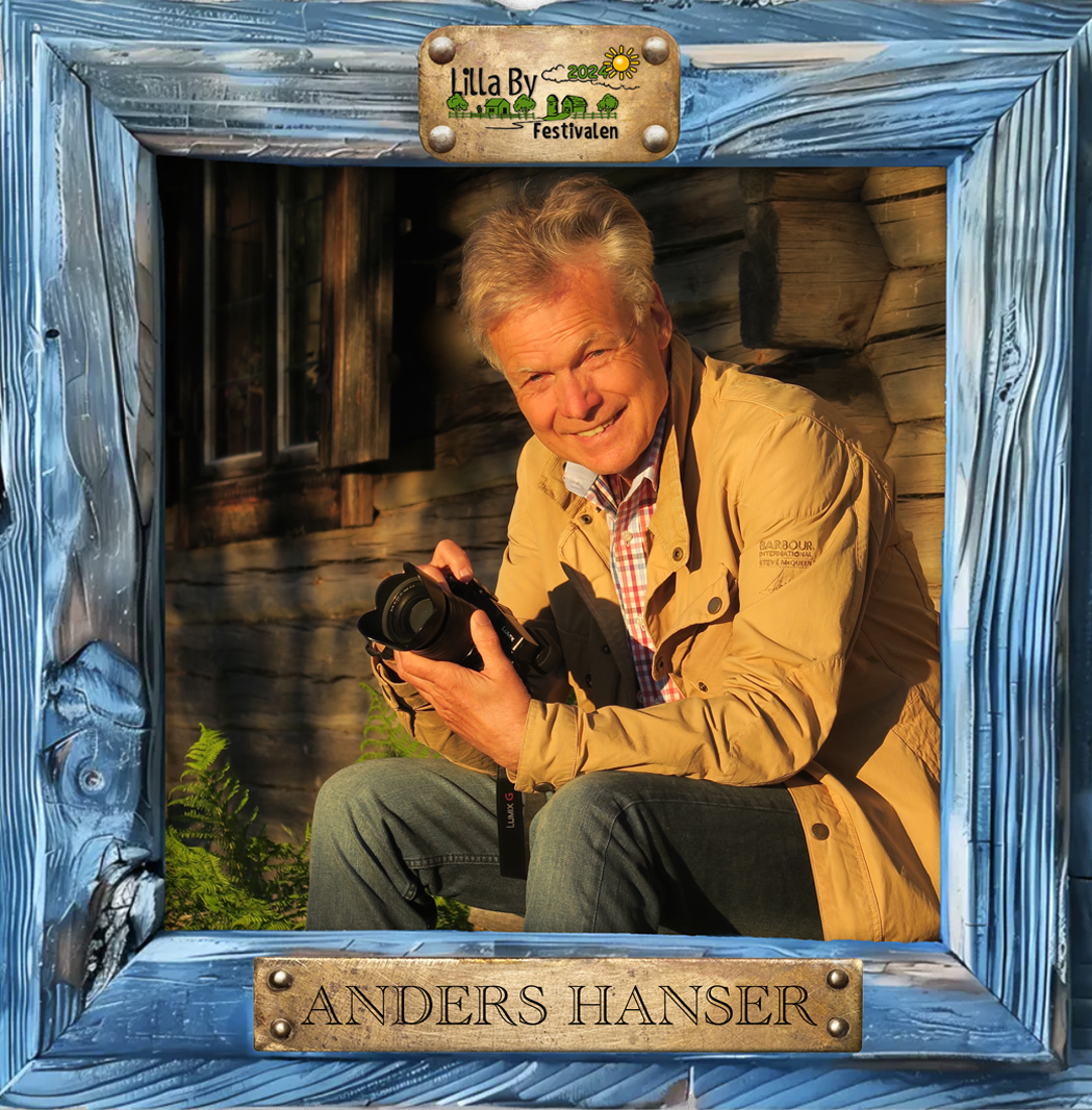 In the Presence of Giants! - Record World