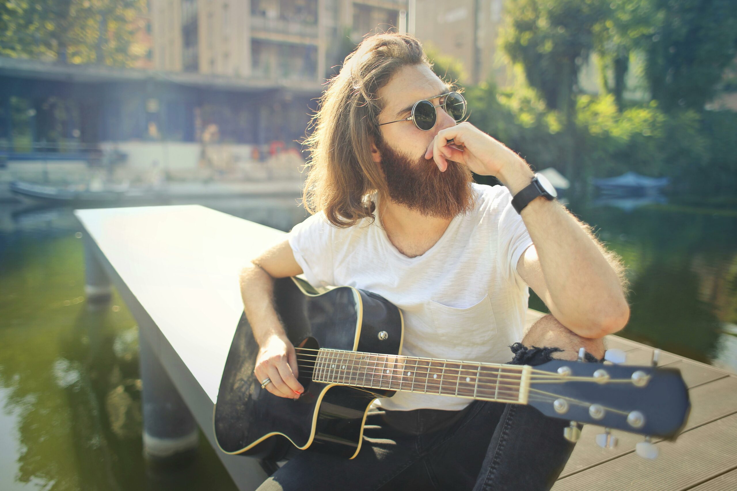Sunglasses and Music: The Connection Between the Accessory and Artists ...