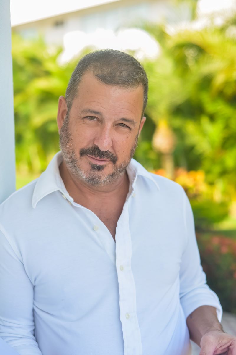 Rick Marshall Salutes the Heroes In New Single “Classic Country (Rocks ...