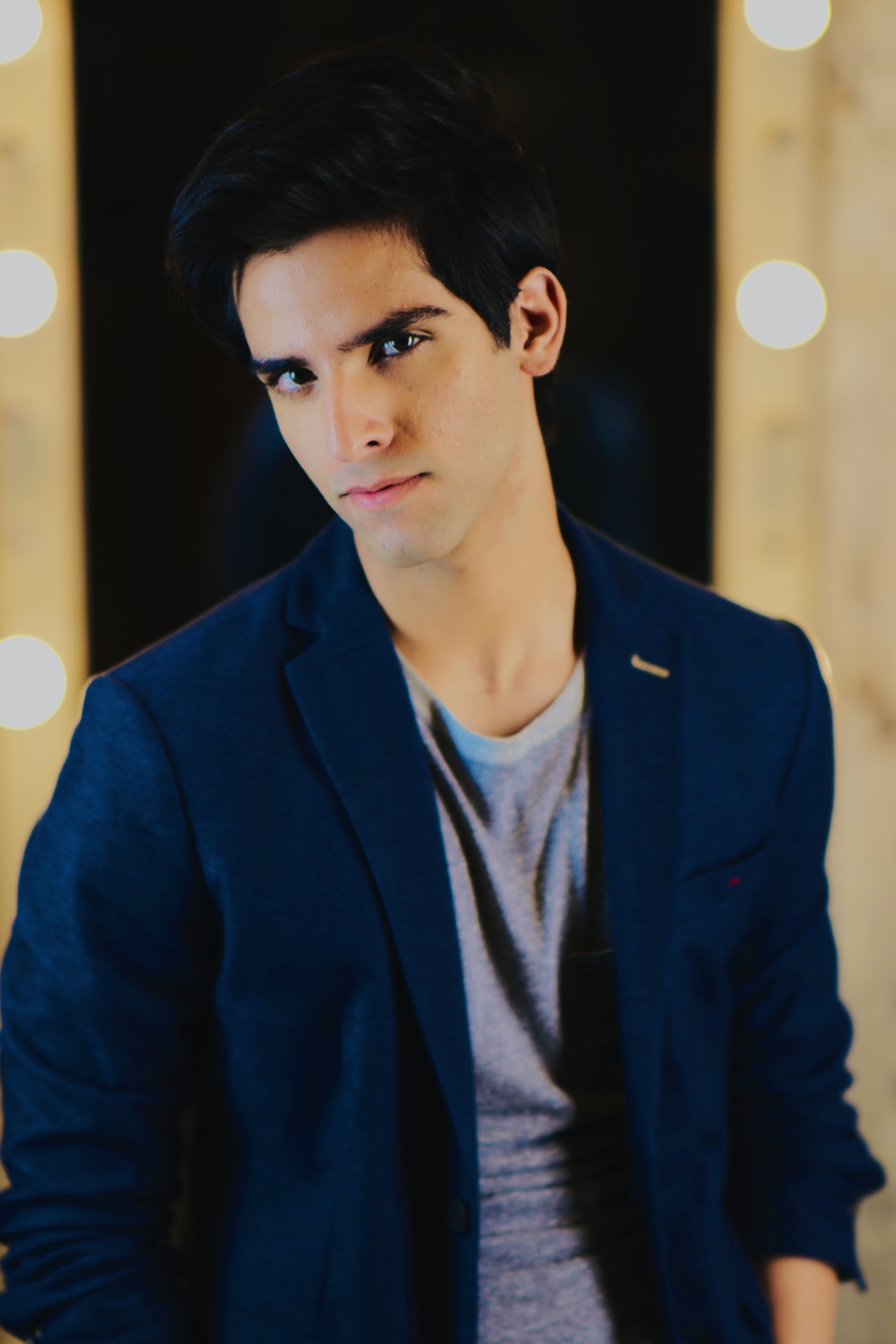 On His Stunning Debut, Toronto’s Rising Pop Star Tushar Shroff Teaches ...