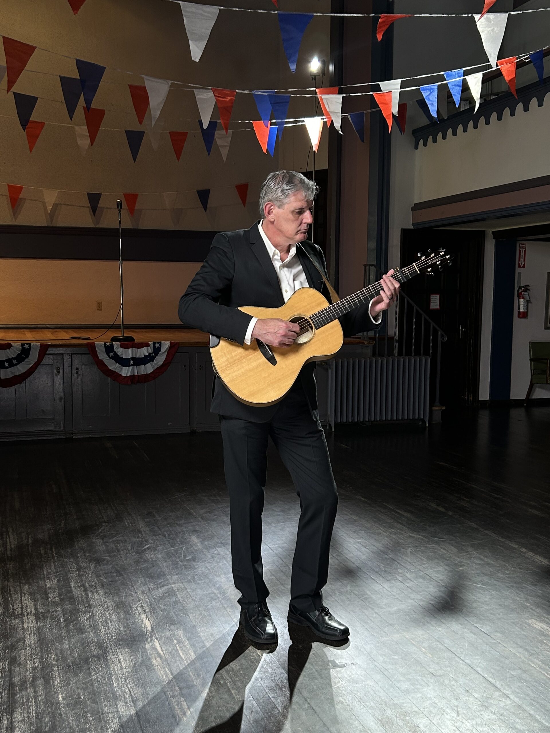 Alt-Folk Singer S.G. Sinnicks Releases Politically-Charged "Miss ...